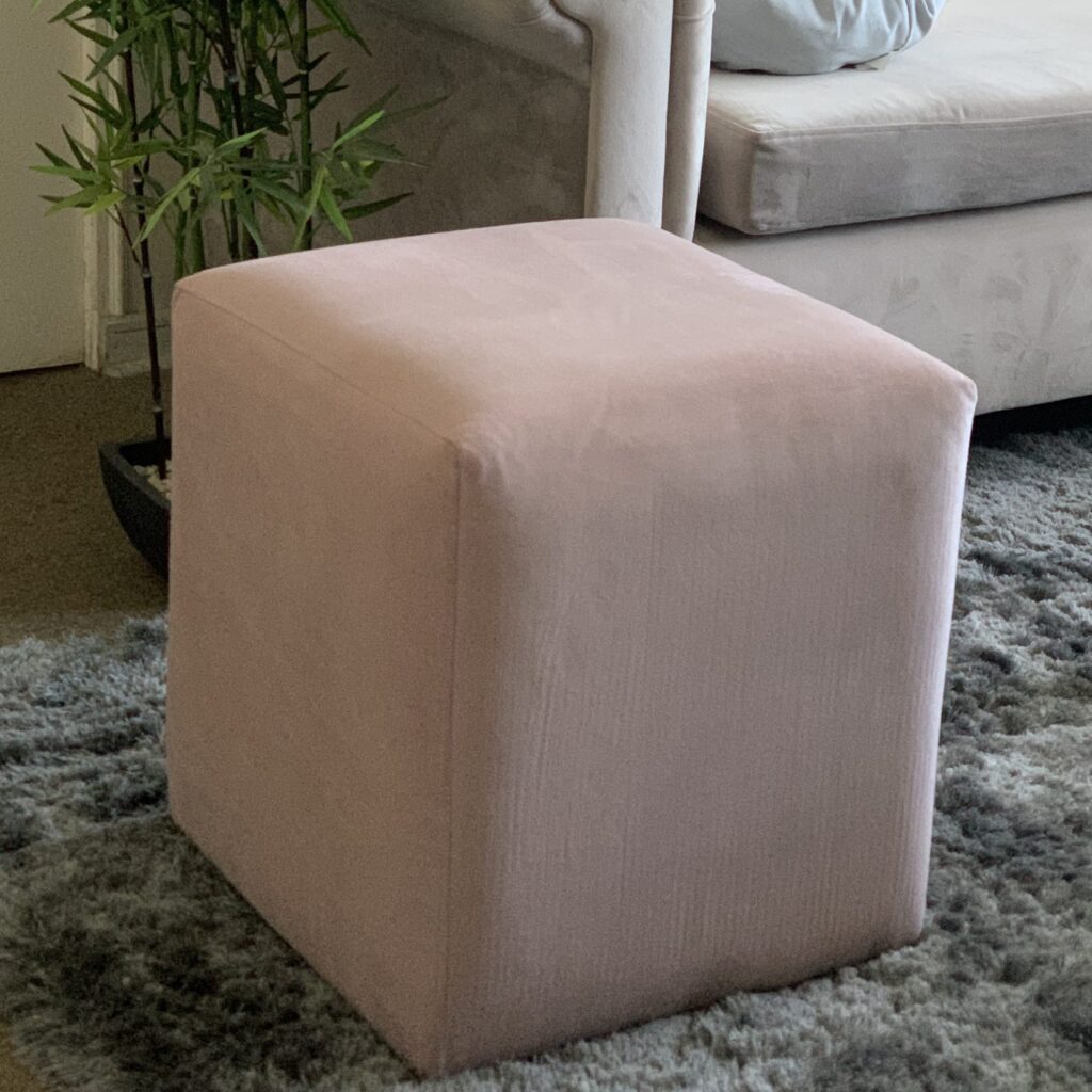 POUF CUBO 20% Descuento FELPA ROSA 23 – Walther